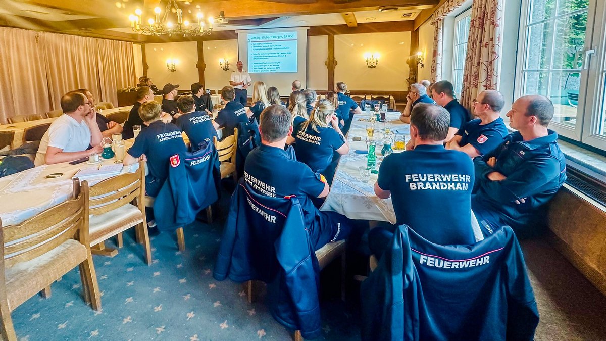 Erste Schulung zur Öffentlichkeitsarbeit der Feuerwehren im Abschnitt ...